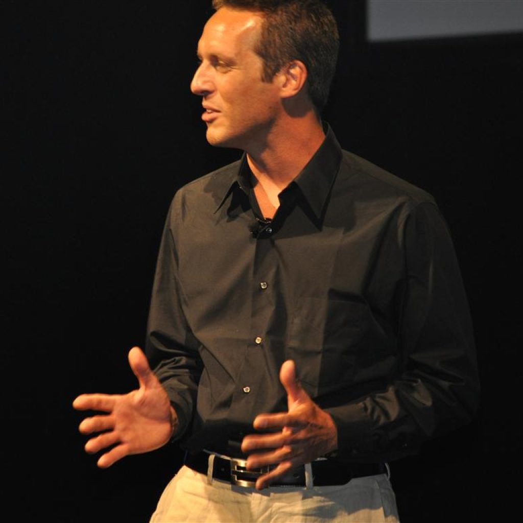 Bruce Muzik TEDx - Bruce Muzik
